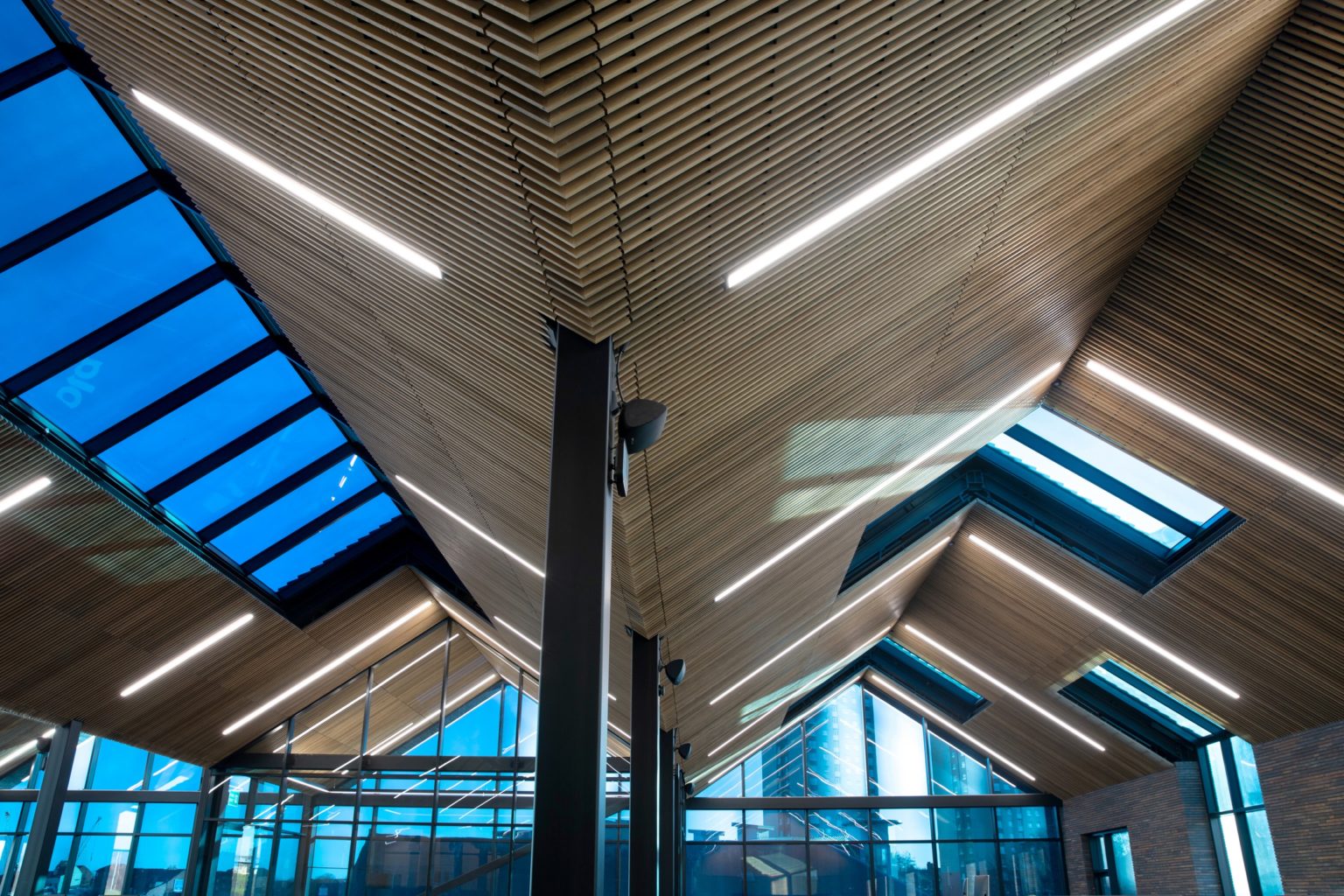 Hunter Douglas Architectural Projects UK - netMAGmedia Ltd