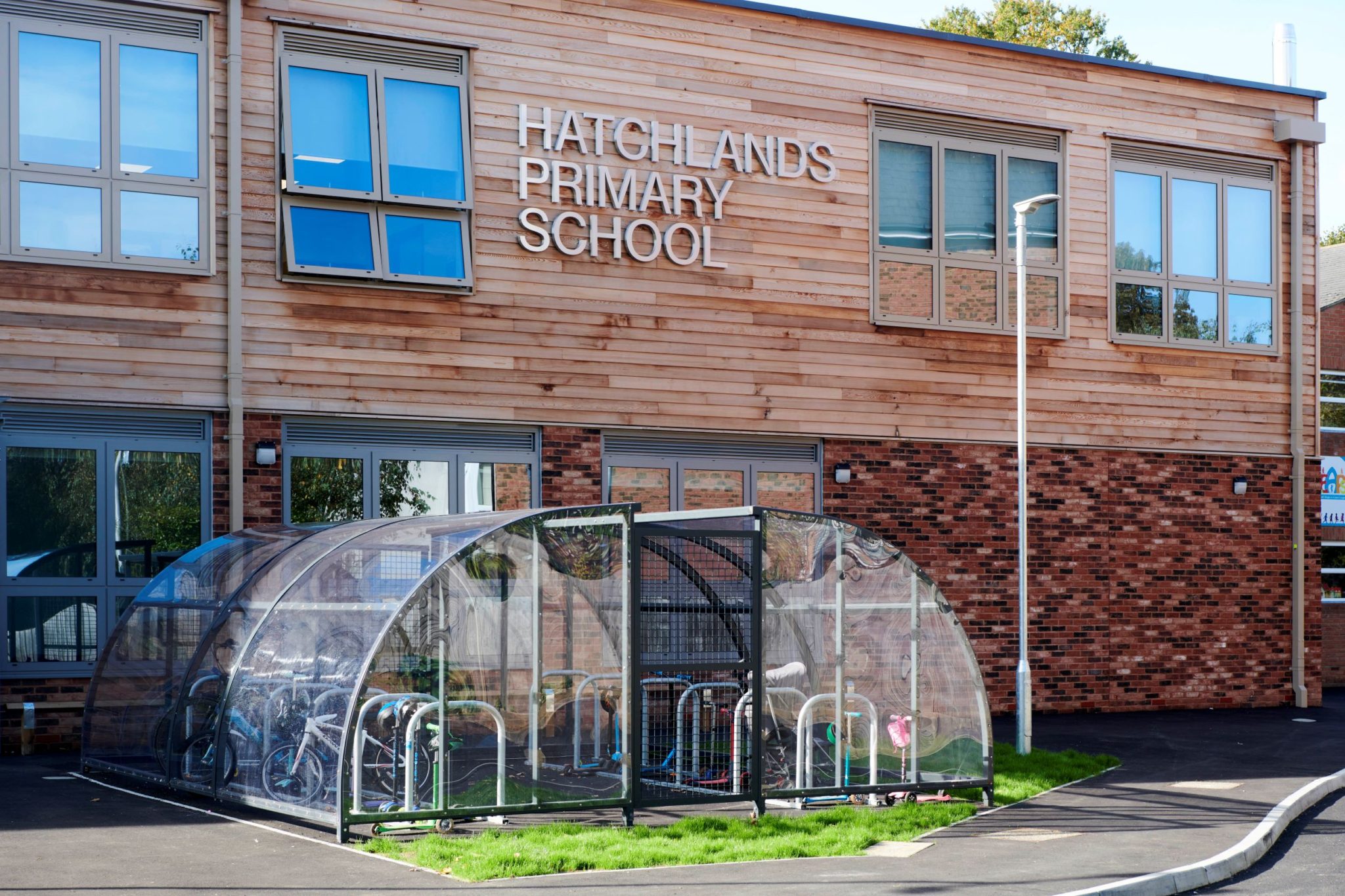 Elliott completes new best-value primary school in 32 weeks